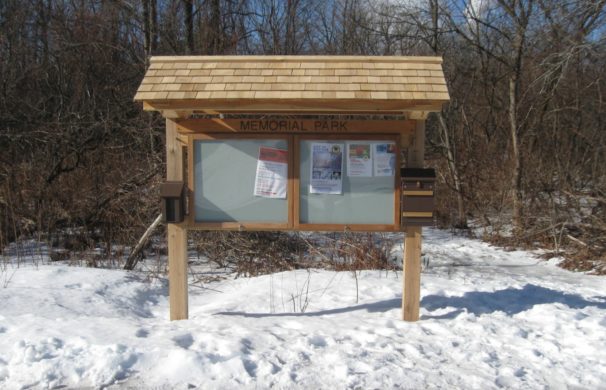 Classic Trailhead Kiosk: A Timber Frame Sign Board